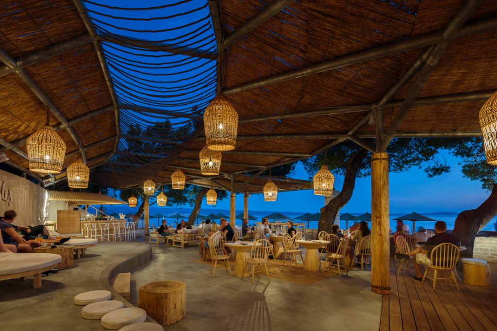 [PHOTO] Gooshter – New Popular Beach Club in Split | Croatia Week