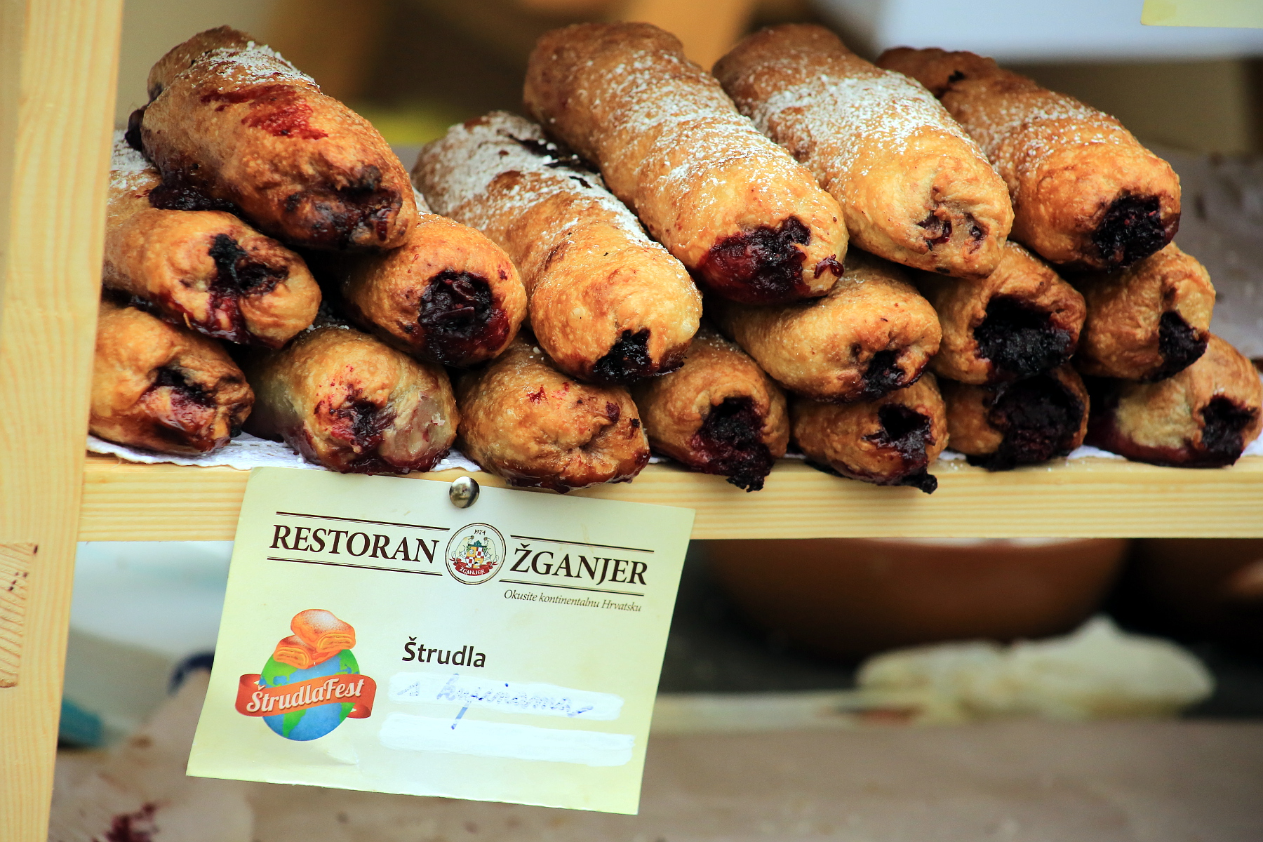 PHOTOS: Best Croatian strudel found at 4th ŠtrudlaFest | Croatia Week