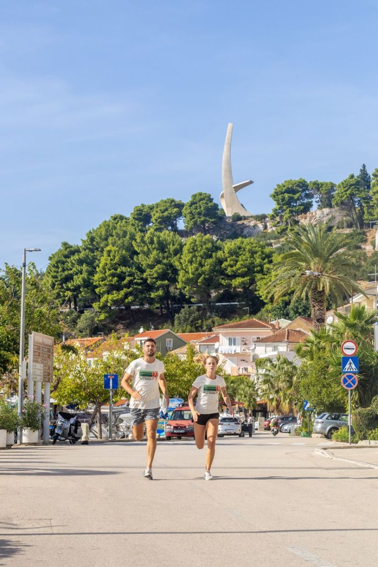 Croatian town on the search for biggest blitva leaf | Croatia Week