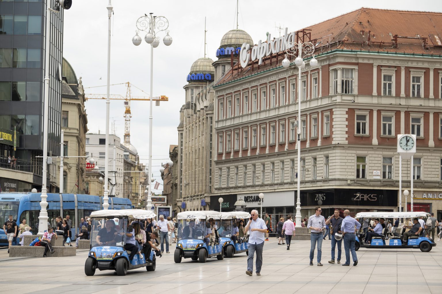 Free electric rides around Zagreb’s city centre as Fulir returns ...