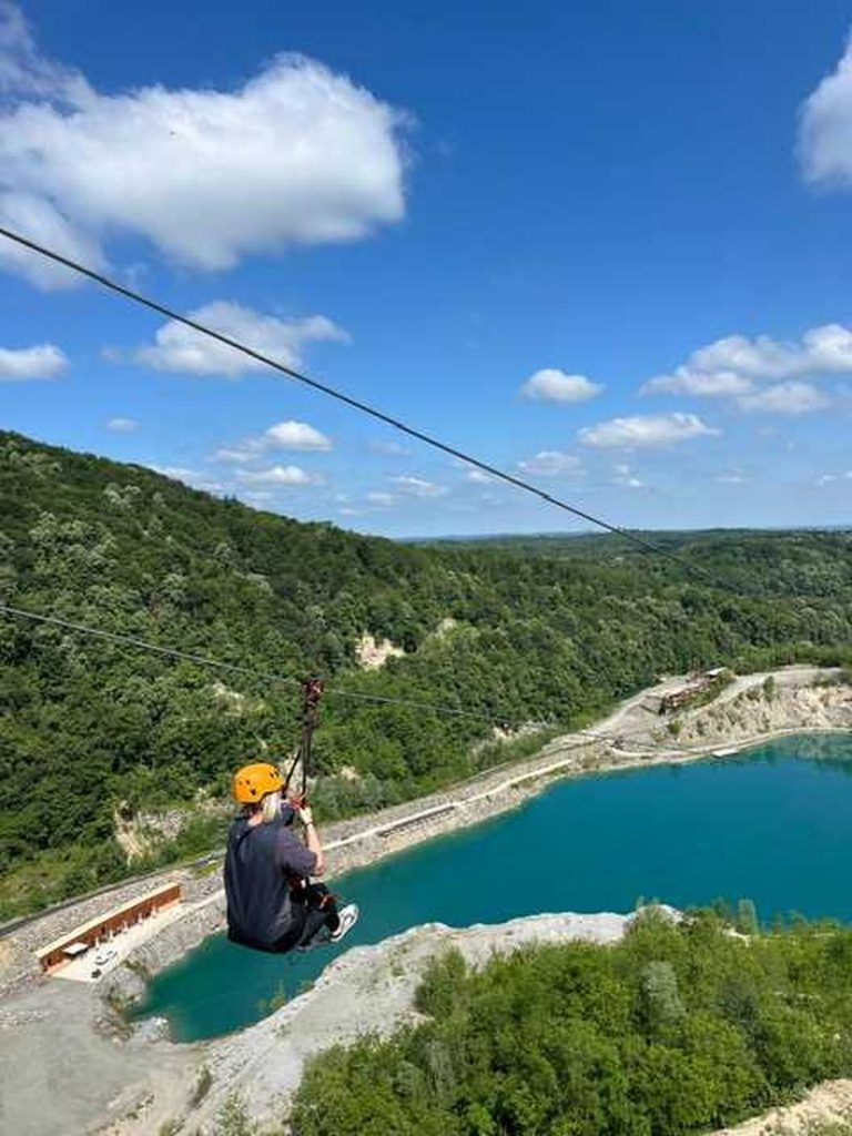 New tourist attraction opens: 800-metre zip line over Lake Hercegovac ...