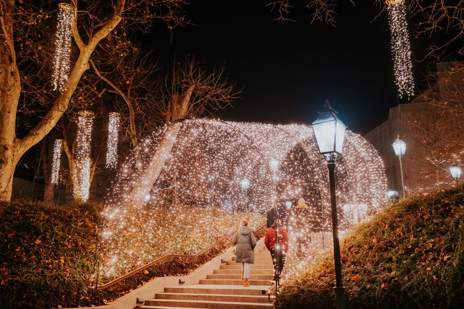 Zimski Nokturno: Romantic winter magic at Zagreb’s Grič Park | Croatia ...
